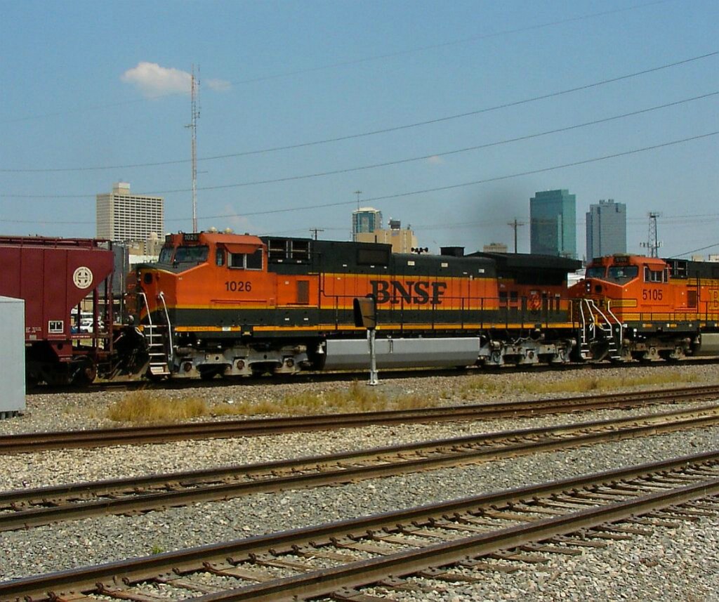 BNSF 1026